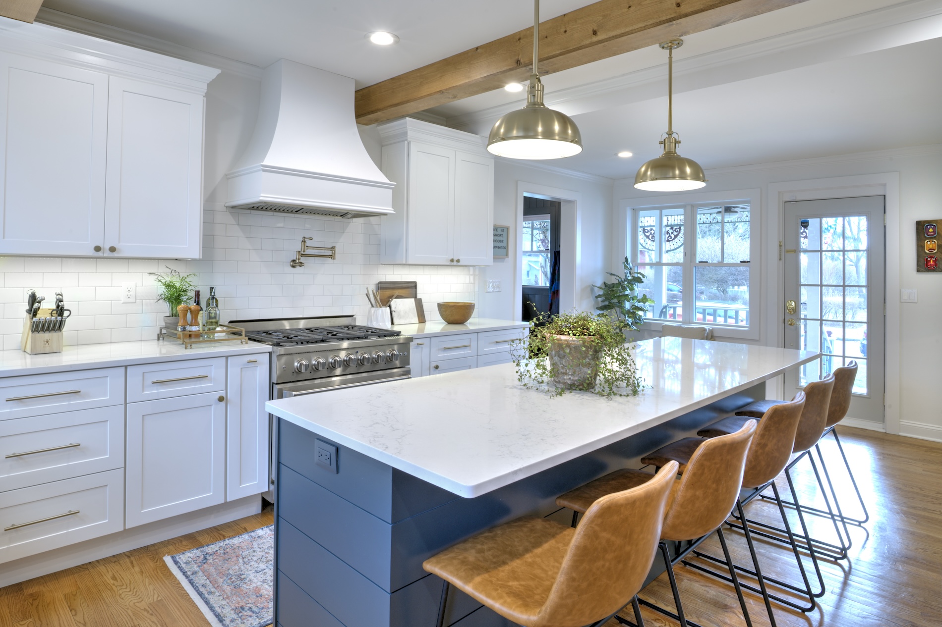 Wallingford CT Kitchen Design • Design by the Jonathans